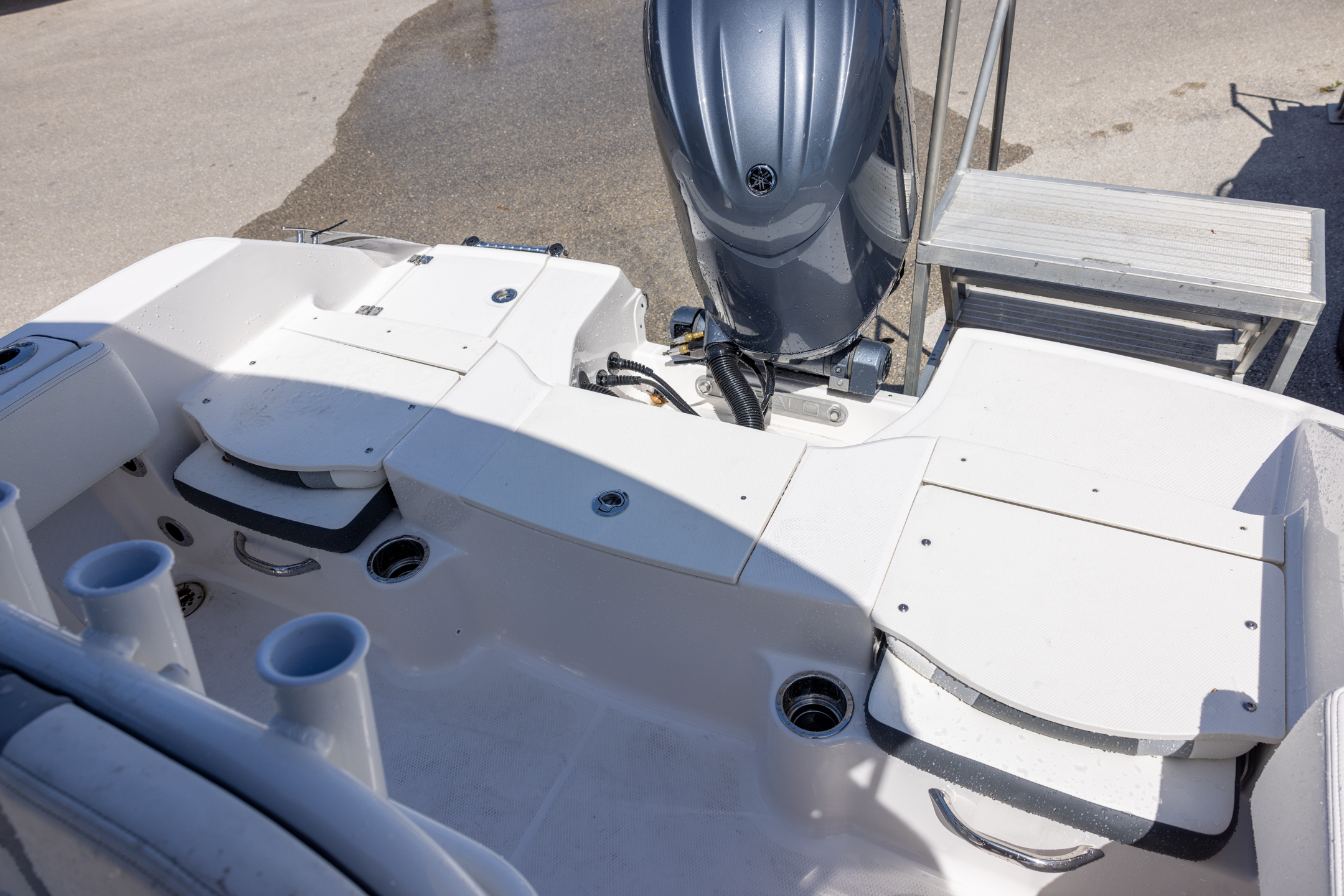 2025 Robalo R180 6402 | Fish Tale Boats Fort Myers & Naples