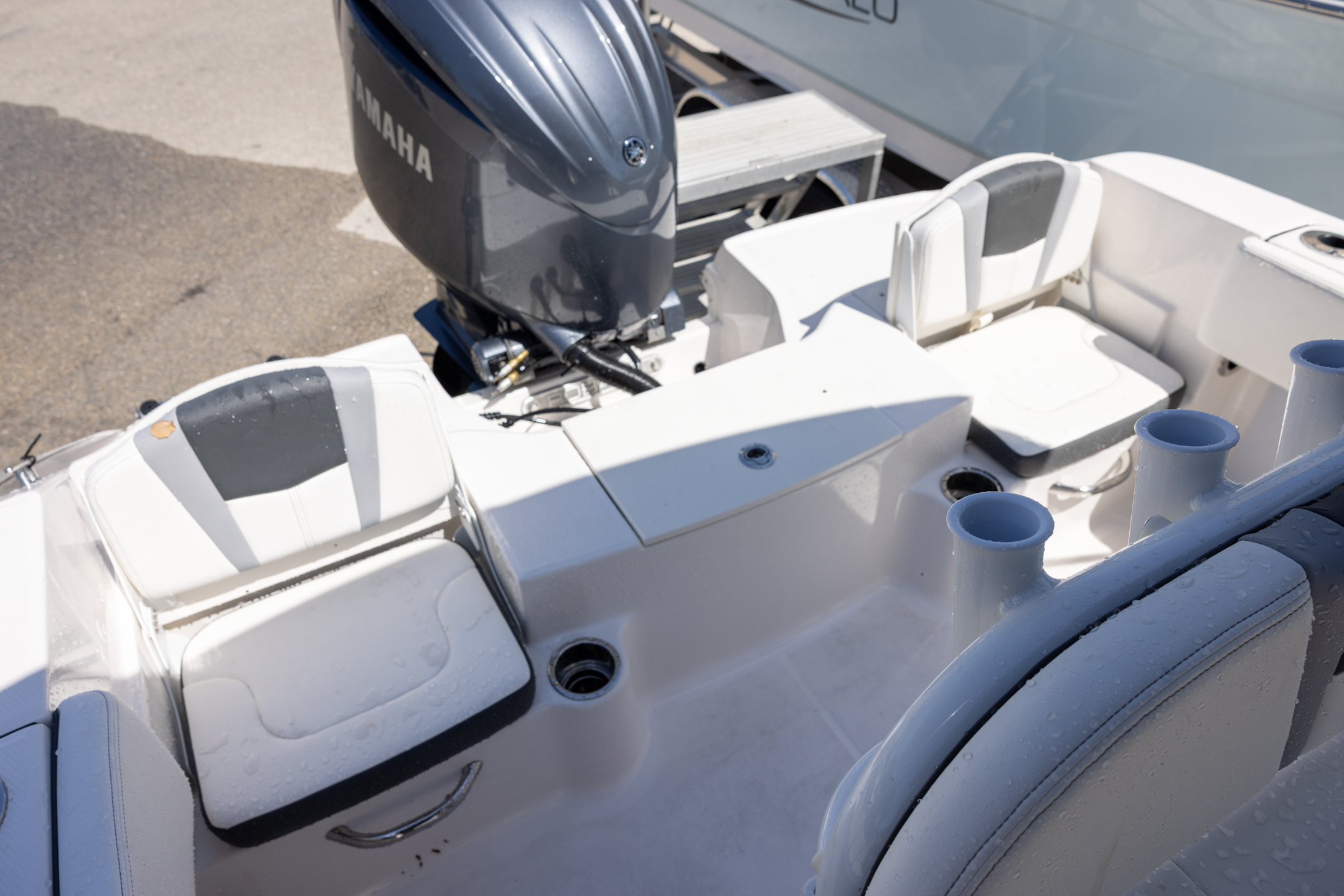 2025 Robalo R180 6402 | Fish Tale Boats Fort Myers & Naples